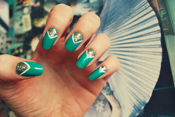 great gatsby inspired nail art: — Caroline Burke | Burkatron