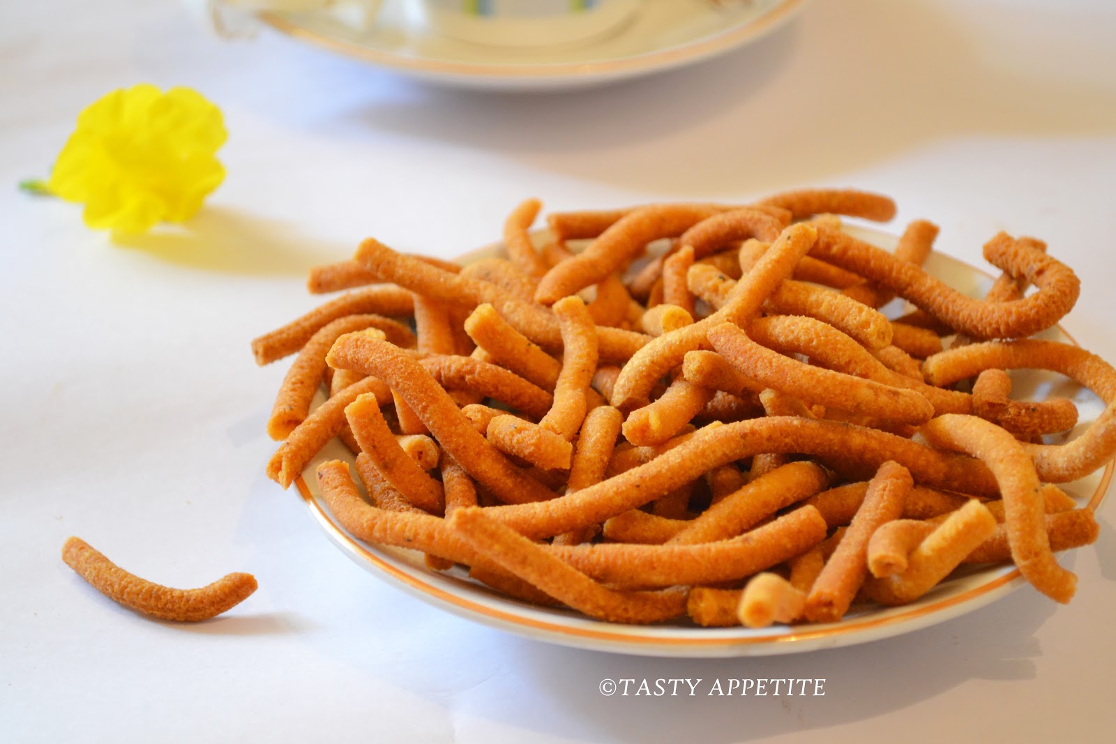 How to make Masala Karasev / Diwali Snacks Recipes