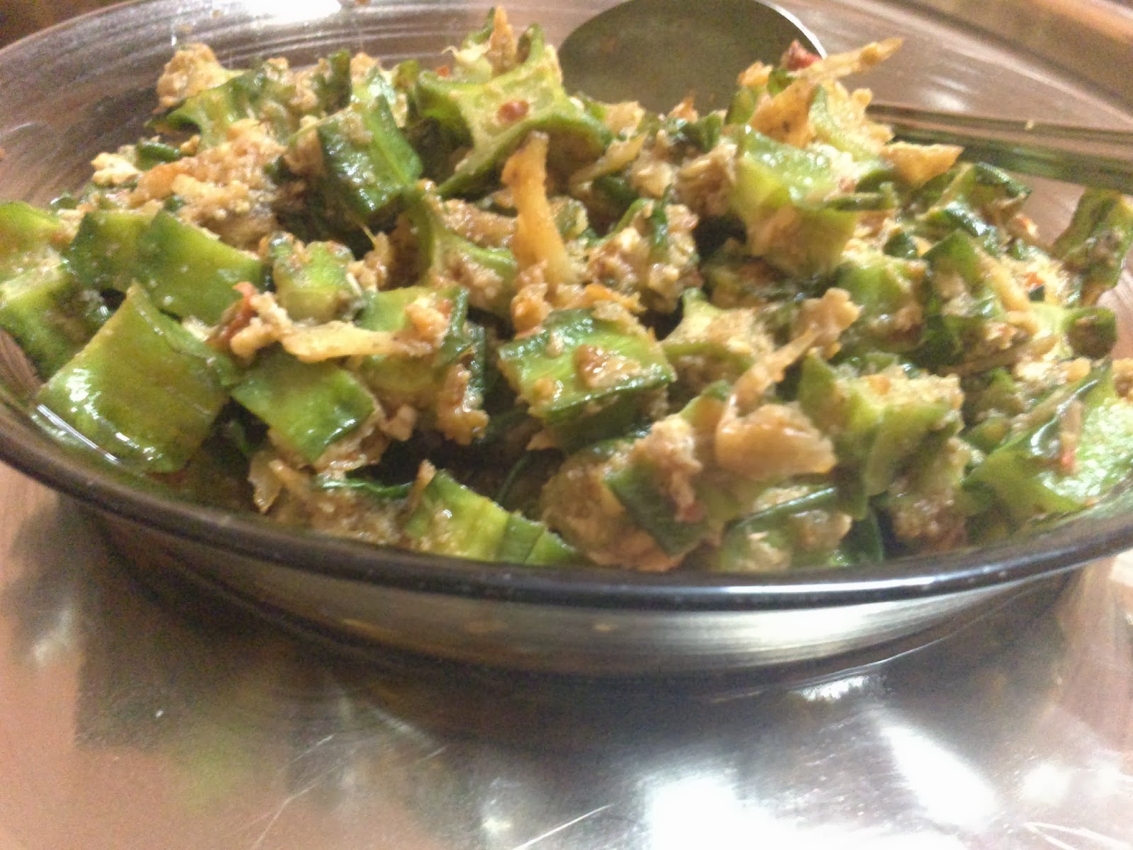 sEnGaLiCiOuS] :.: resepi : kacang botol goreng