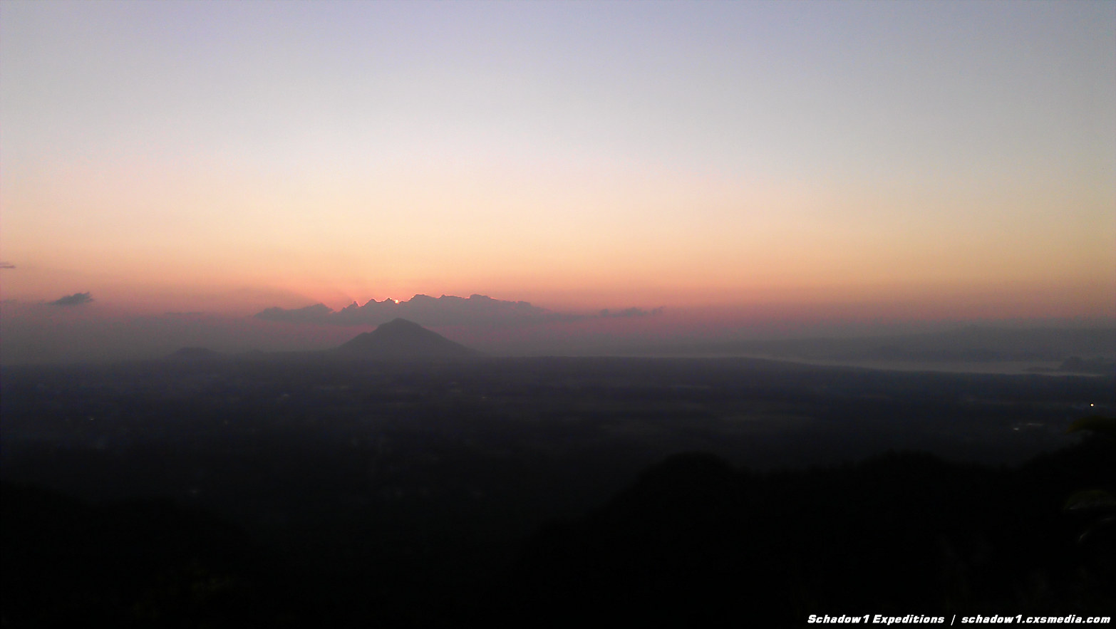 Conquering the Malepunyo Mountain Range (1002+MASL) : Schadow1 ...