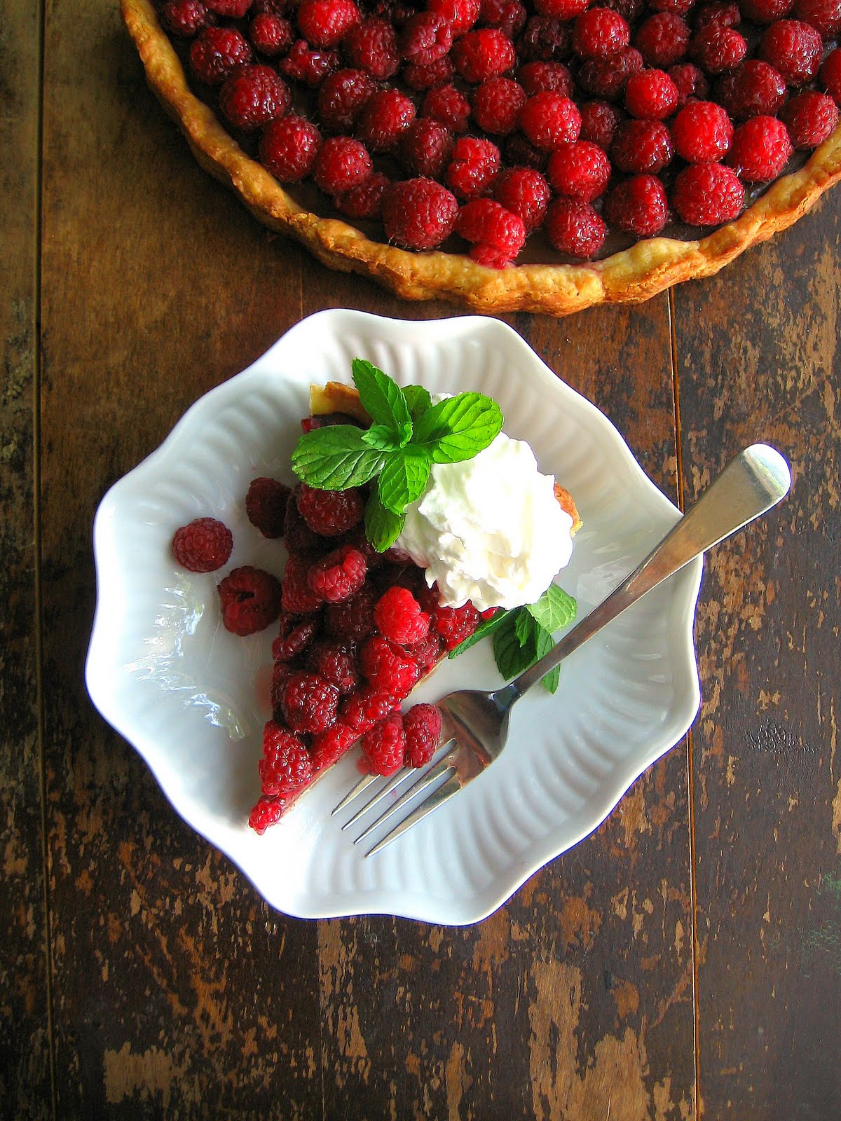 sweetsugarbean: Raspberry and Dark Chocolate Ganache Tart