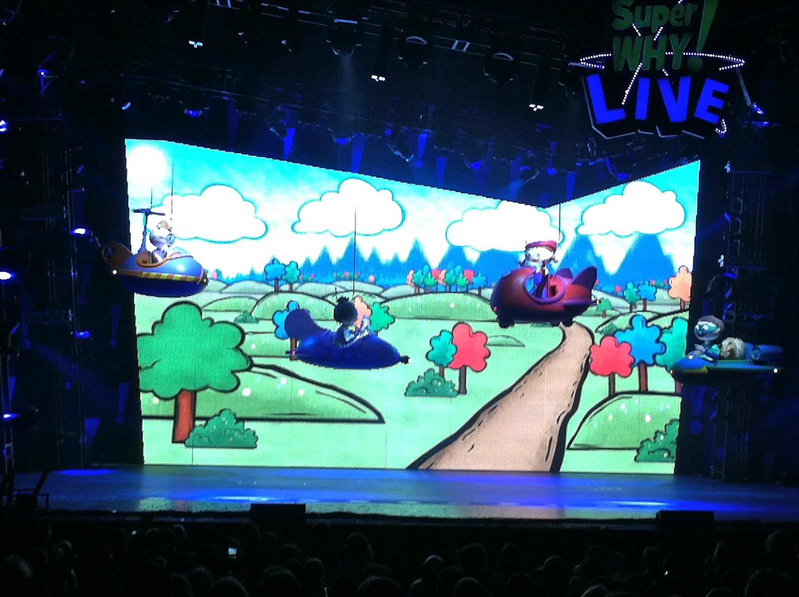 grass stains: The SuperWhy! live show (aka, My date with Jake)