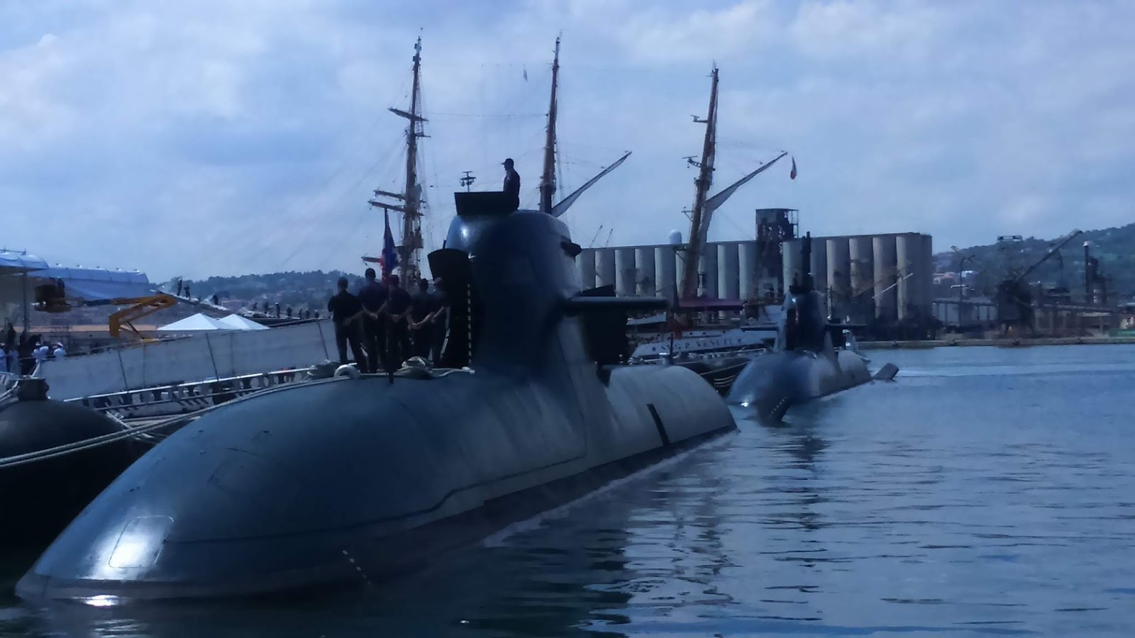 SI VIS PACEM, PARA BELLUM: Submarine U212 class