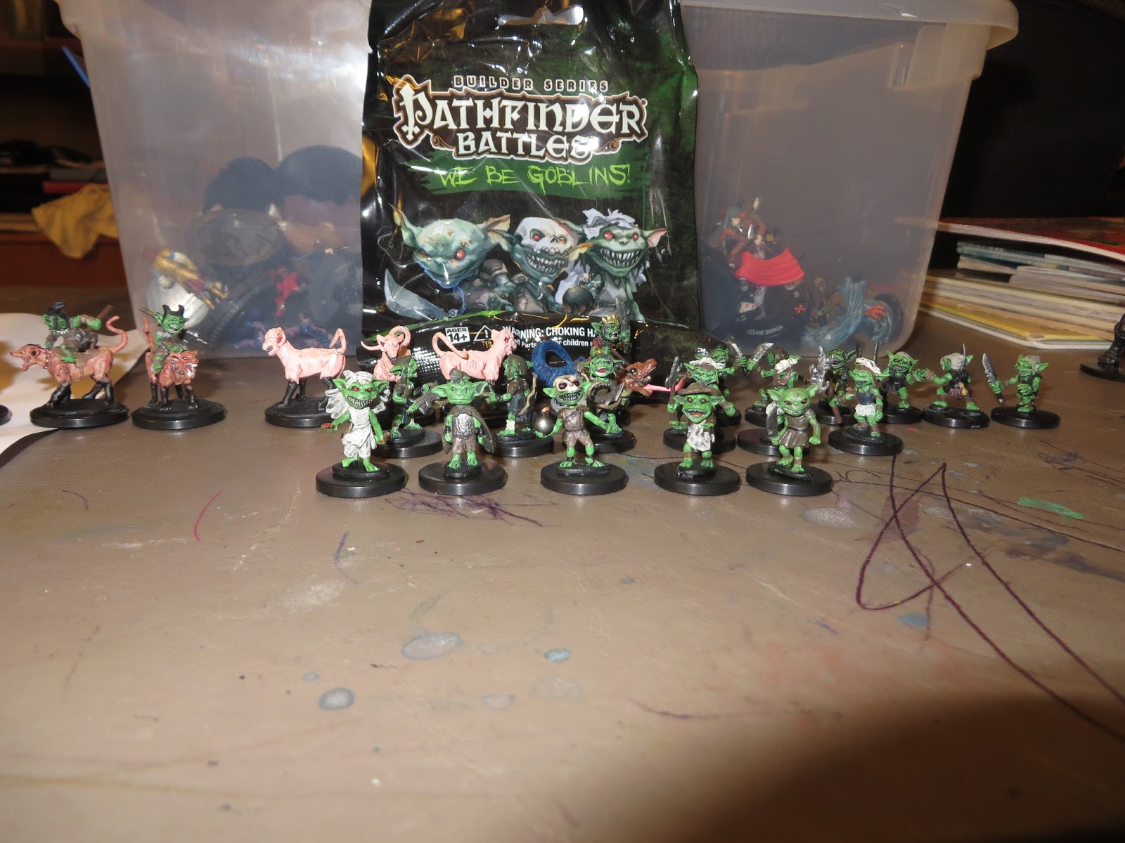 Real Minis: Pathfinder battles we be goblins in hand picture review