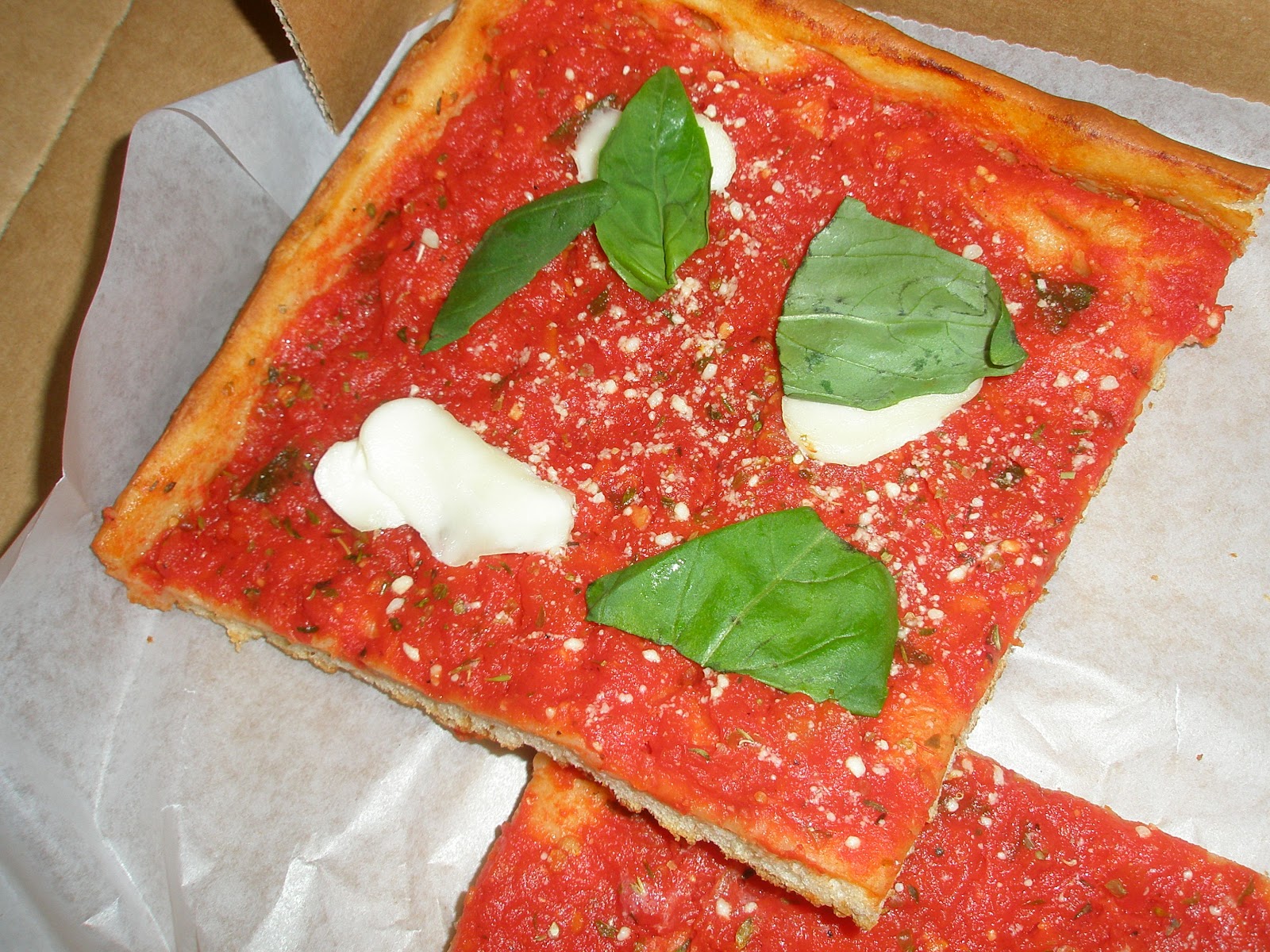 Pizza Quixote: Review: Tony Roni's Tomato Pie (Willow Grove, PA)
