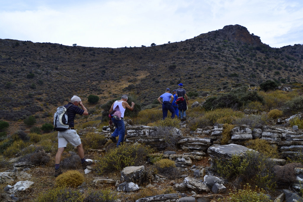 EXPLORE MOUNTAINS: ΛΕΝΙΚΑ - ΚΟΡΥΦΗ ΟΞΑΣ - ΑΡΧΑΙΟ ΑΦΡΟΔΙΣΙΟ ΙΕΡΟ