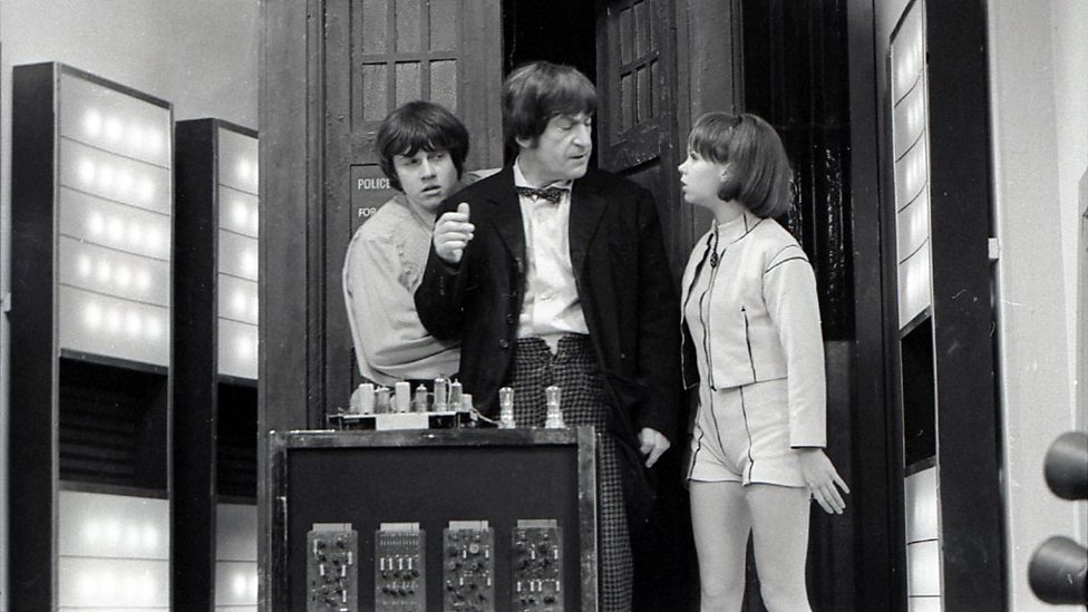 Time Space Visualiser: The Space Pirates Episode One