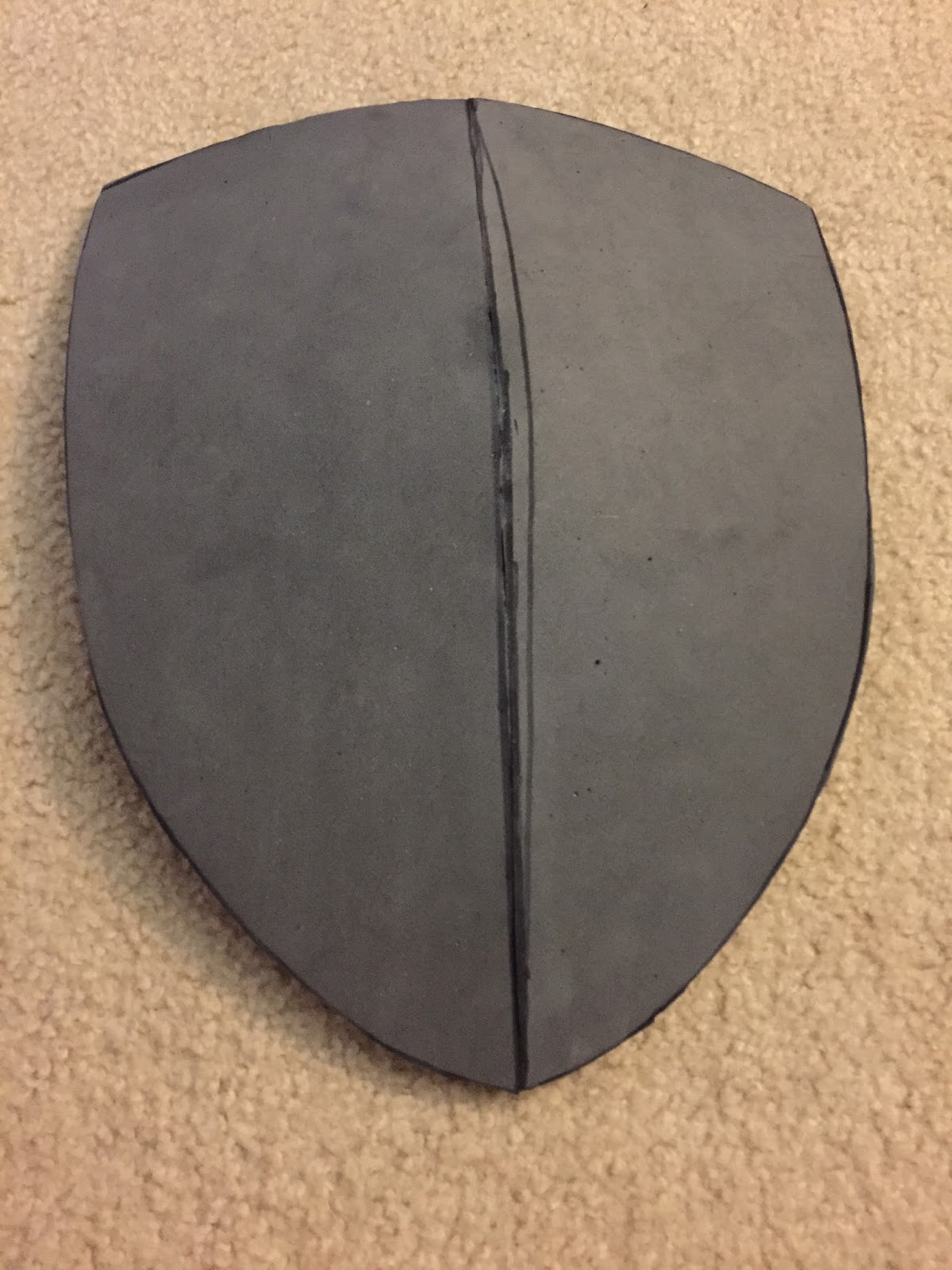 Parts and Krafts : Cheap and Easy Foam Knight Shield