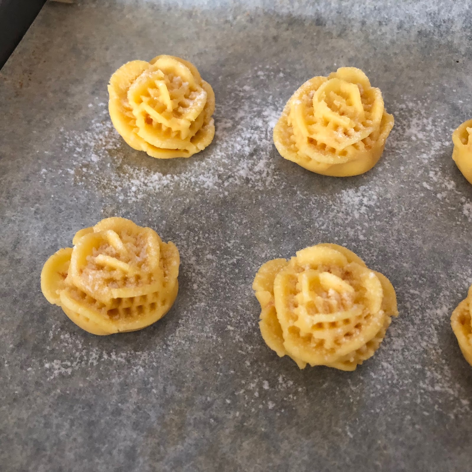 My Mind Patch: Garlic Butter Cookie 黄金香蒜饼