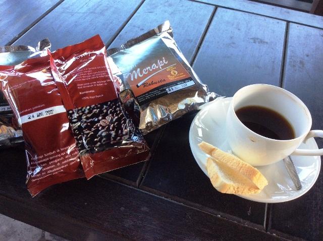 WARUNG KOPI MERAPI , CITA RASA KOPI LOKAL MERAPI ~ AZZAM THE EXPLORER