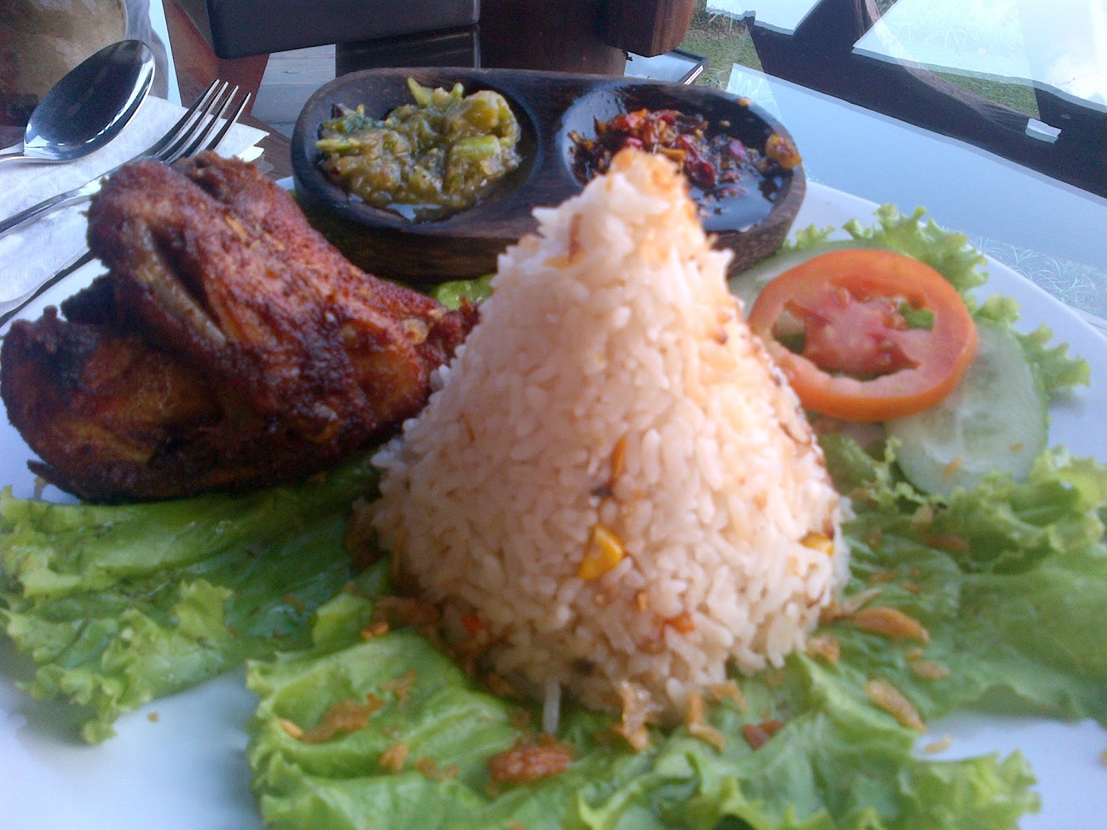 LISUNG, the dago boutique resto: DULANG RESORT & RESTO @ LEMBANG