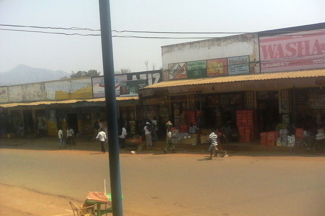 Zachimalawi: Zomba: Crumbling into the ruins of memory