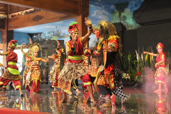 sinaubahasajawa: Cerita rakyat Damar Wulan dalam bahasa jawa