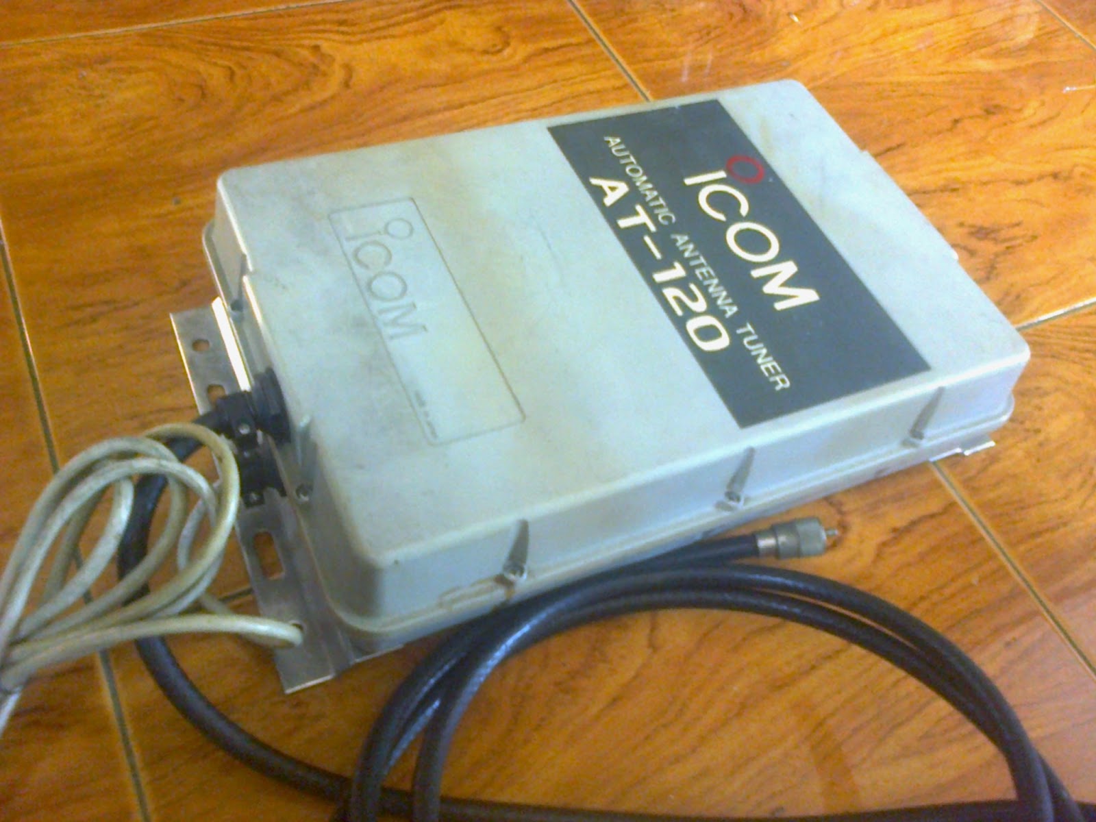 yc2njo.blogspot.com: Ditawarkan Icom AT 120