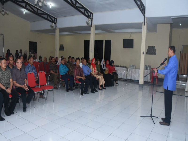 Endro Satoto Silahturahmi dengan Elemen Masyarakat di Halmahera Utara ...