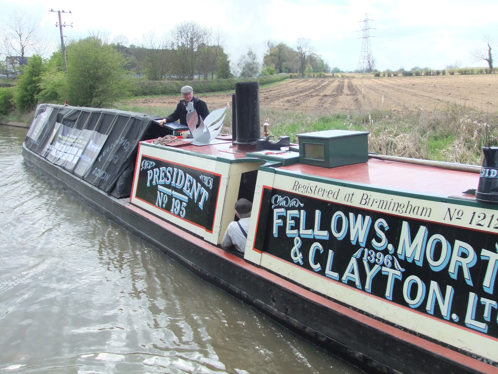 THE ADVENTURES OF NARROW BOAT SKYY: April 2012