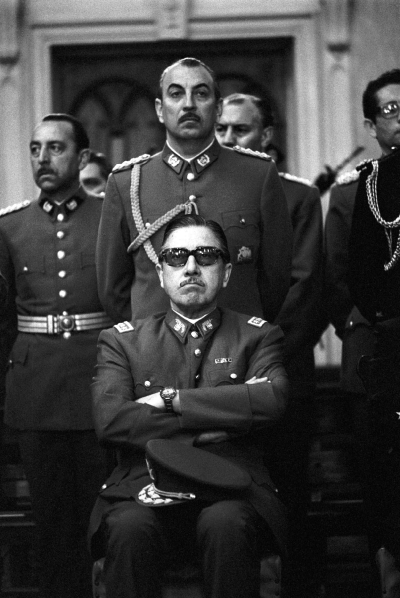 Araucaria: LE DESSOUS DES IMAGES : GÉNÉRAL PINOCHET