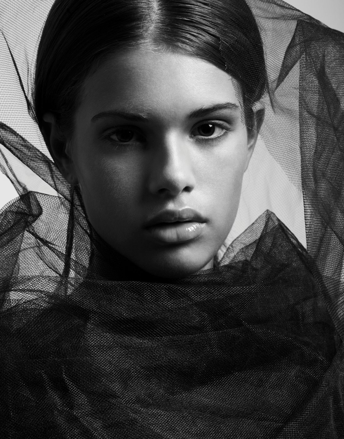 Modeling 101: Model of the Week - Zoe Mantzakanis