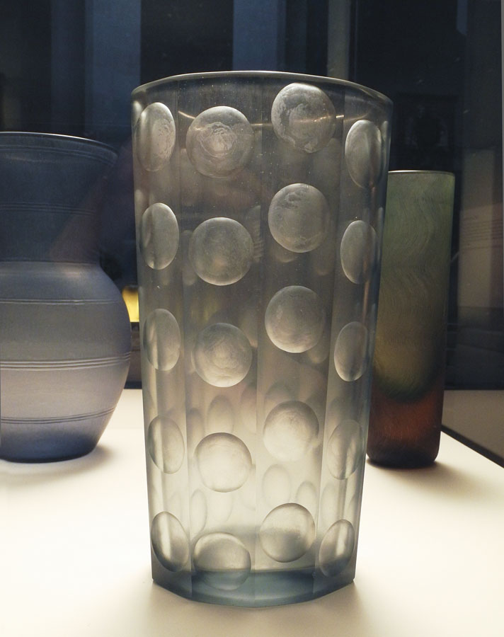 Studio and Garden: At the Met: Carlo Scarpa's Dazzling Venetian Glass