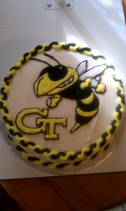 Introducing....: My Georgia Tech Cake.... GO Yellow Jackets!!!