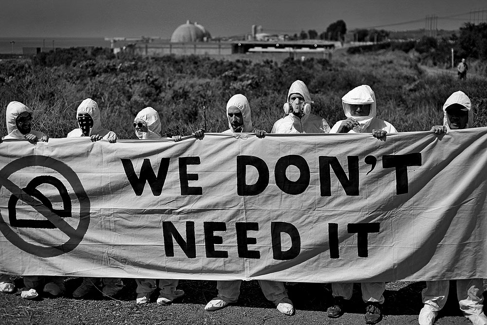Sandy Huffaker Photo-Journal: No Nukes Protest