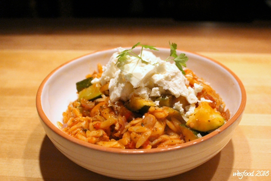 WesFood - Herr Westerhausen kocht ...: Schnelles Juvetsi mit Huhn ...