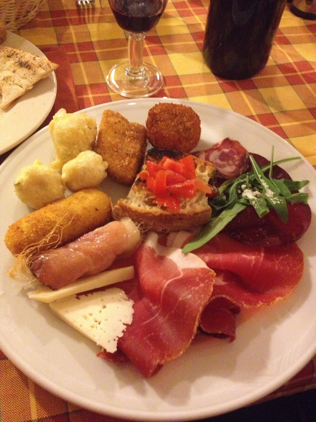 Eat, Drink, Love Italy: Food, Friends and It's Friday!