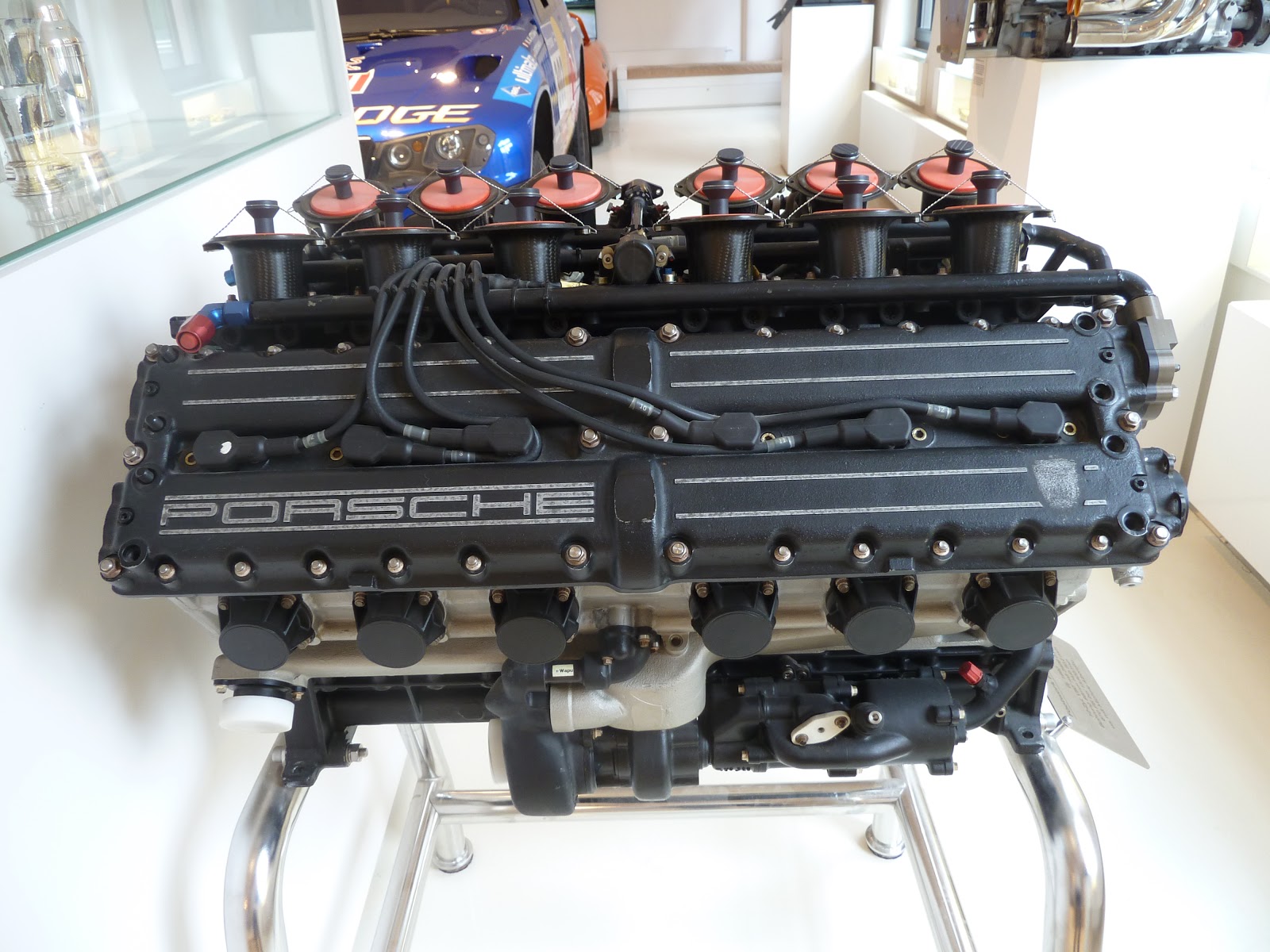 Aaron's VW-1500 Blog: Porsche V12 80' F1 Engine 1990