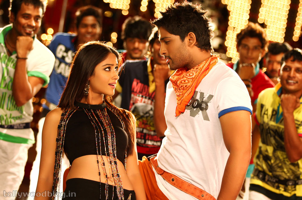 Allu Arjun's Julayi Movie New Photos Stills Gallery