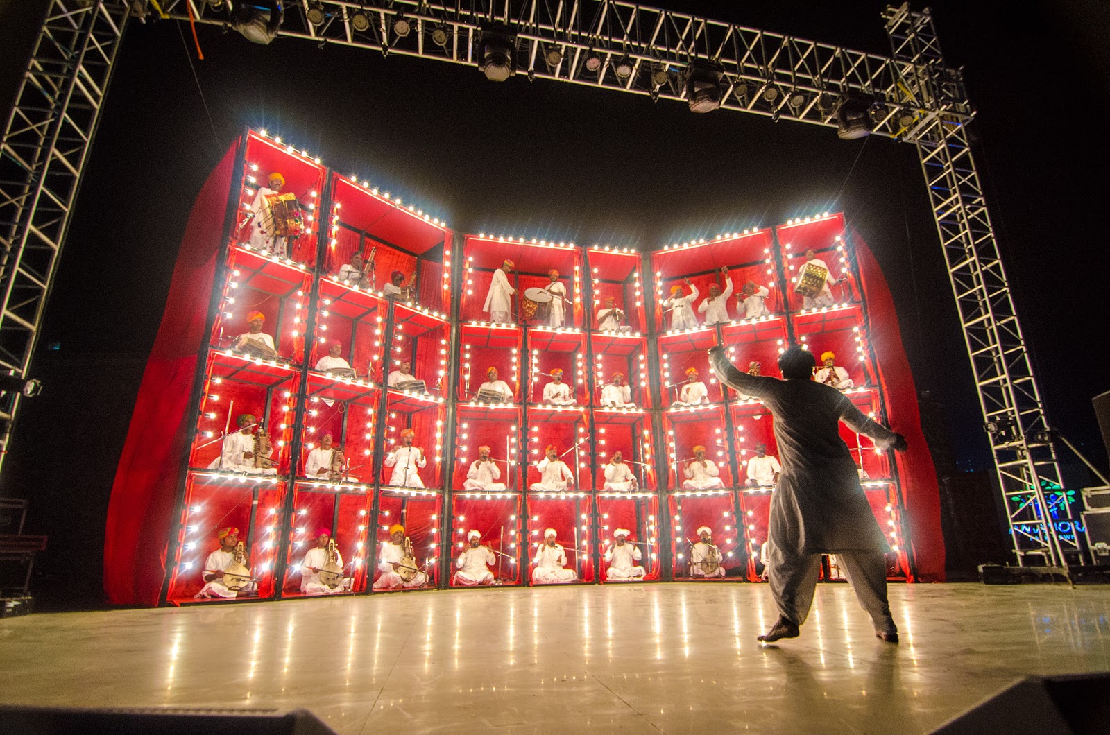 -: Nh7 Weekender, Pune | Exclusive Pictures