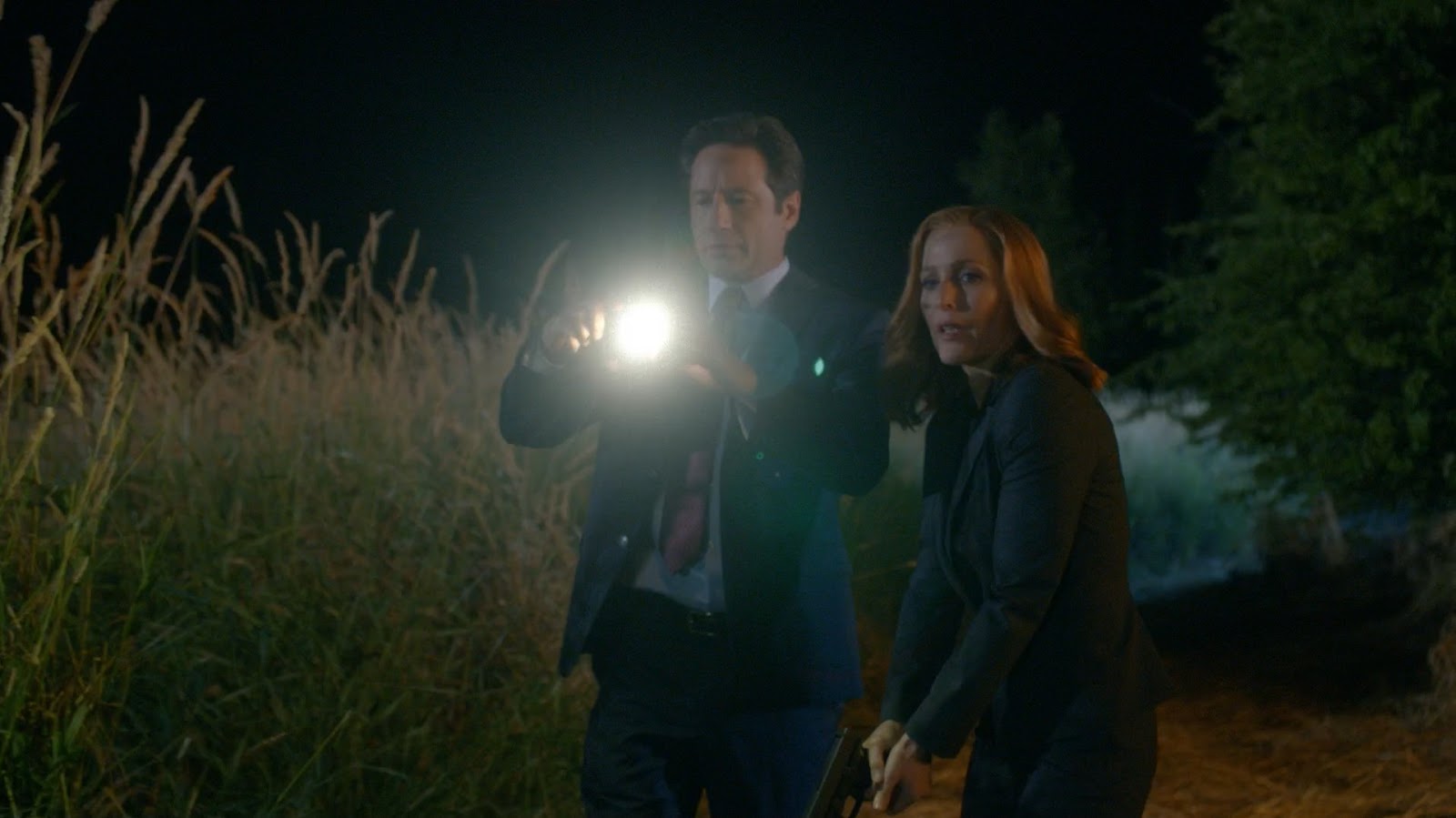 The X-Files - Mulder and Scully Meet the Were-Monster - Review