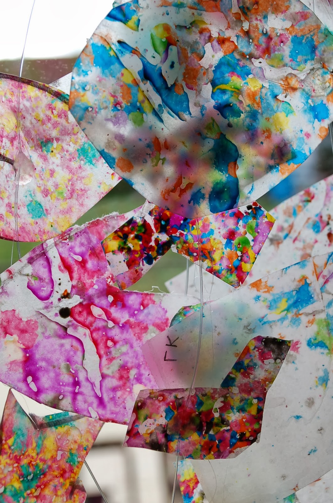 Sunnyside Art House: Melted Crayon Pictures and Sun catchers