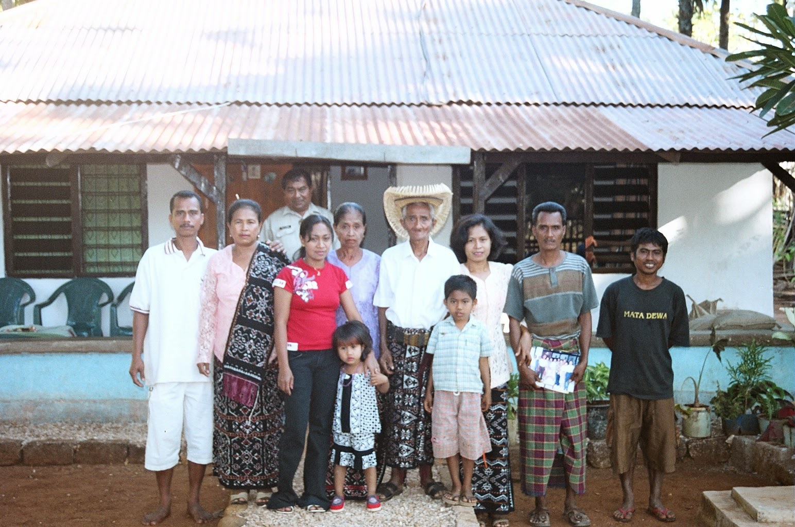 ROTE PINTAR: PARA MANELEO DI PULAU ROTE ( ROTI ) KABUPATEN ROTE NDAO ...