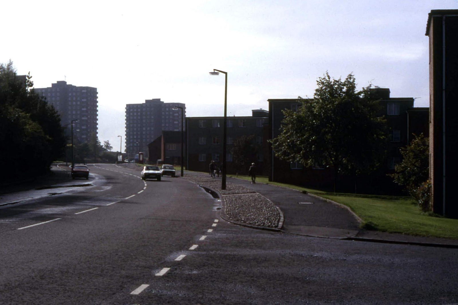 RETRO DUNDEE: VIEW ALONG CHARLESTON DRIVE - 1985