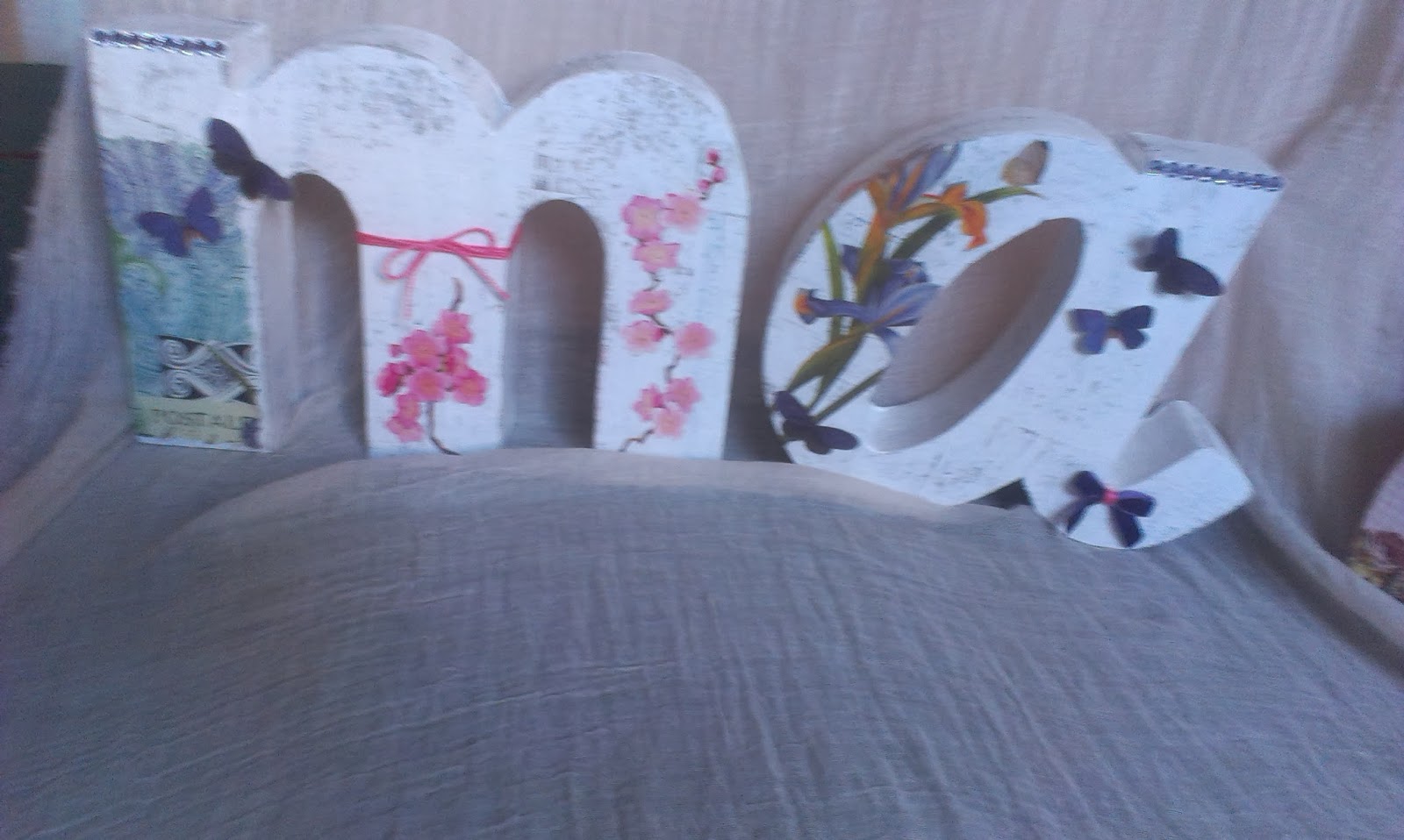 ARTE EN TU DIA: Letras m y a