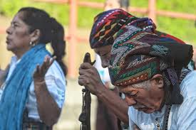 ARTICULOS RELIGIOSOS.: El Universo de los Lencas