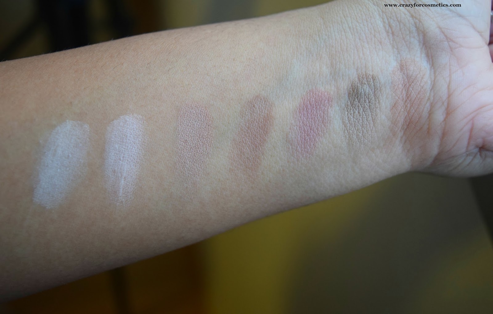 BH Cosmetics Modern Mattes 28 color eyeshadow palette Review & Swatches ...