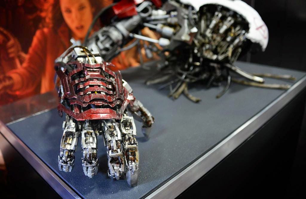 AVENGERS: AGE OF ULTRON Detailed Photos of Ultron Mark I Prop Emerge