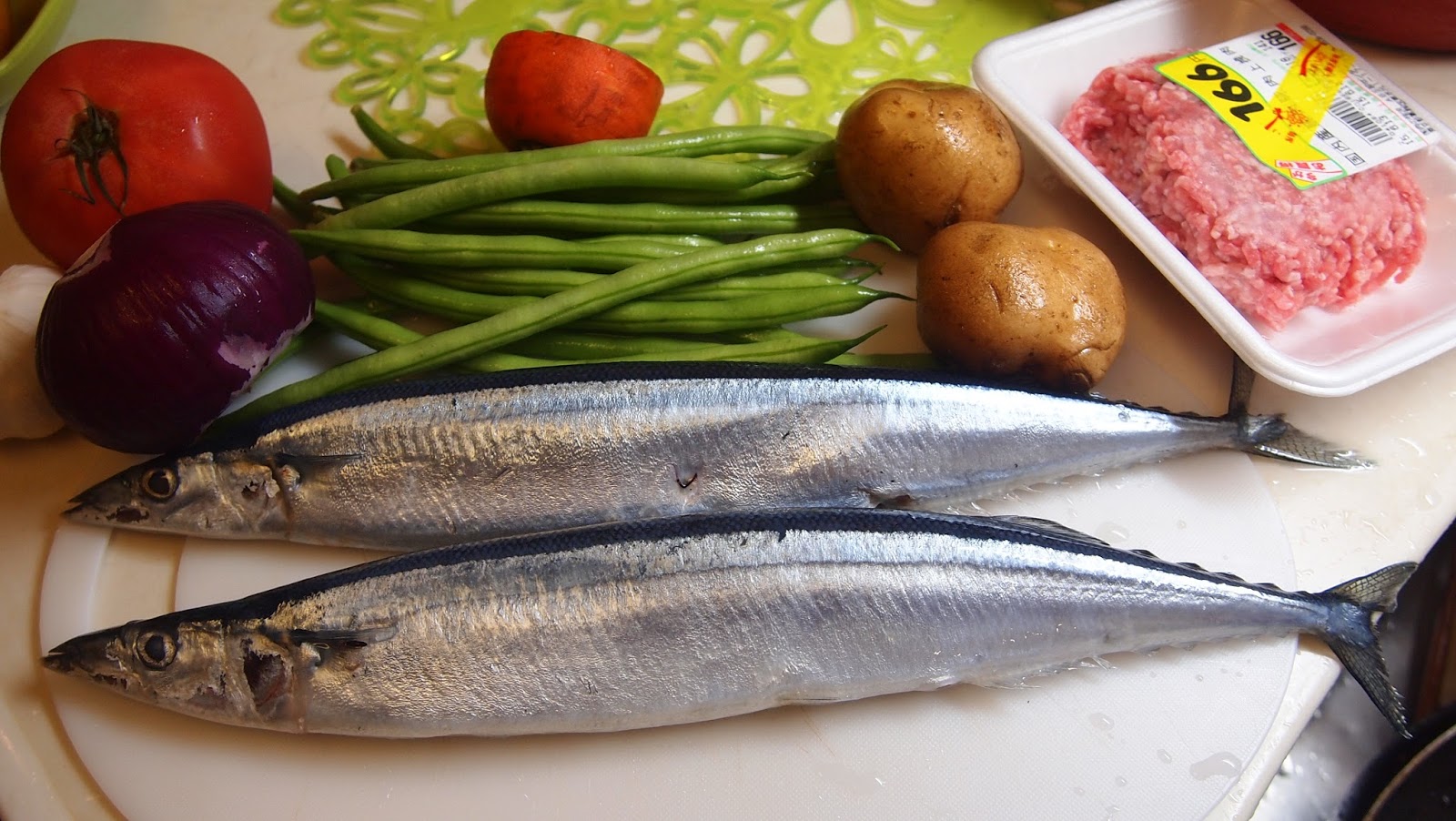 LUWEEH KITCHEN : Ginisang Bitsuelas na may Patatas at Carrots