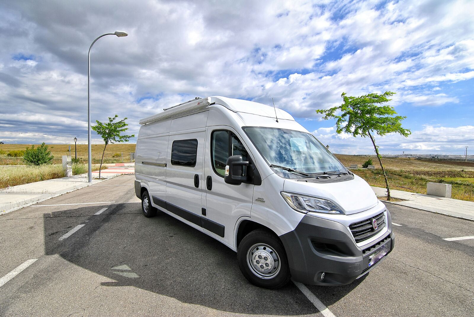 Edcamper: Fiat Ducato L3H2 ED646V2 con techo elevable
