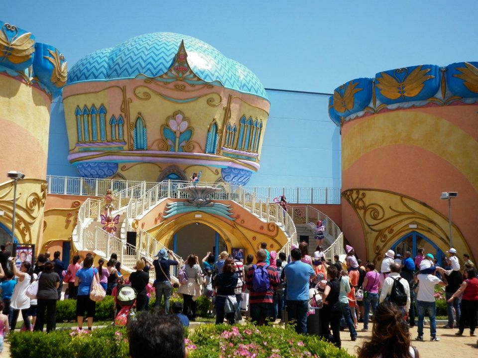 Nuevas imágenes de las atracciones Winx Club en Rainbow MagicLand ...