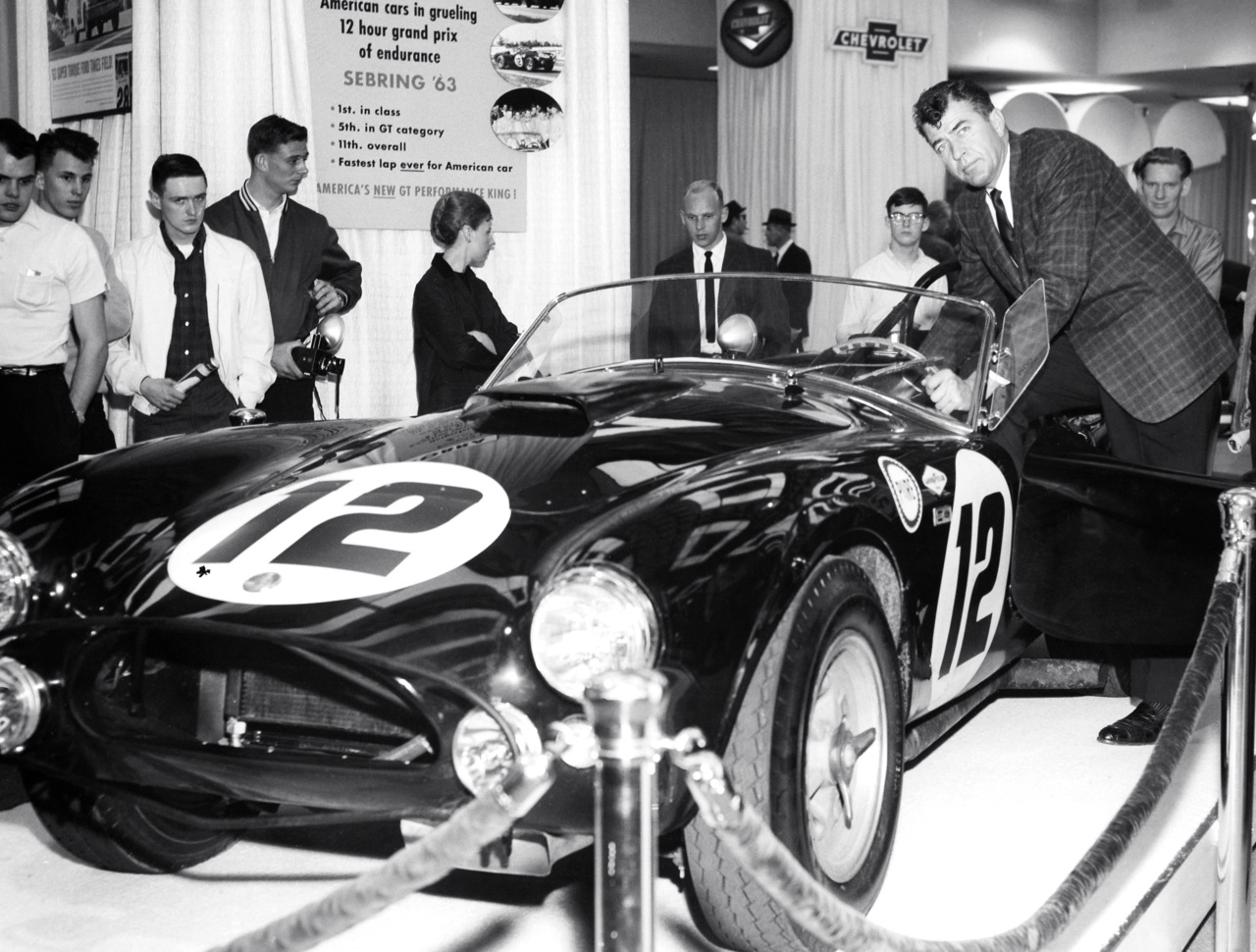 Carroll Shelby's first Shelby Cobra ( VIDEO ) - way2speed