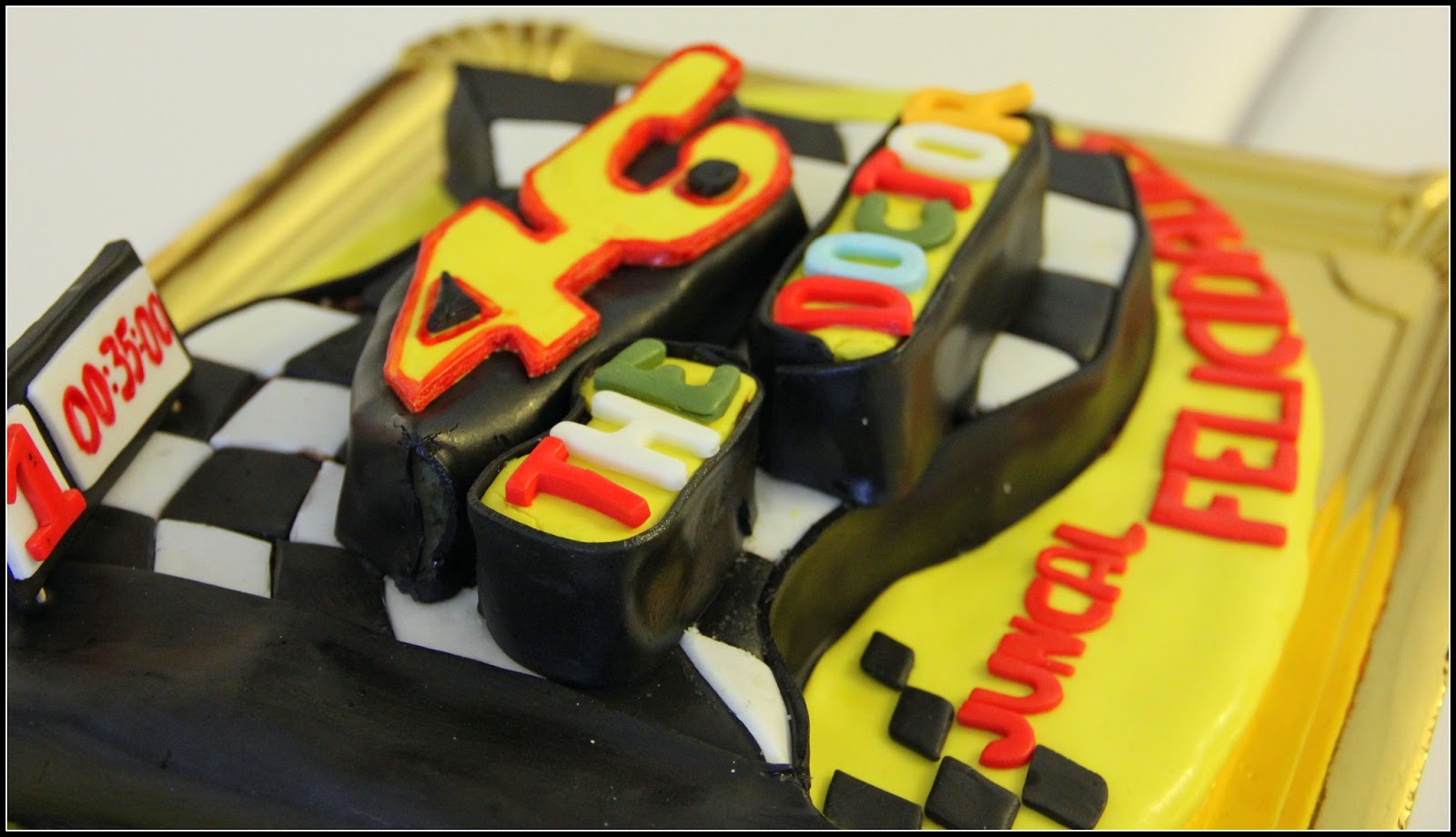SORELLAS CAKES: TARTA MOTO GP