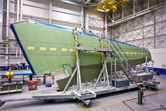 Aero Pacific Flightlines: Triumph Dumps Gulfstream Wing Production on ...