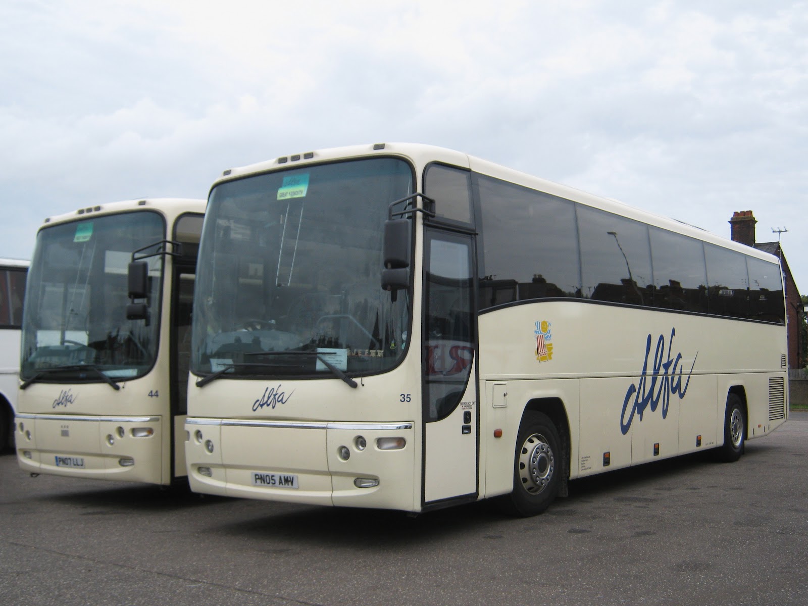 East Norfolk (& East Suffolk) Bus Blog: Alfa Four