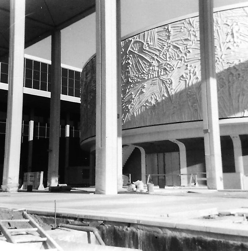 Los Angeles Theatres: Mark Taper Forum