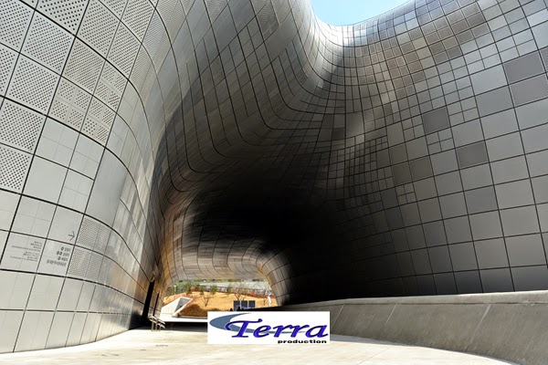 DDP (Dream, Design, Play) in Seoul / 동대문디자인플라자(Dongdaemun Design Plaza ...