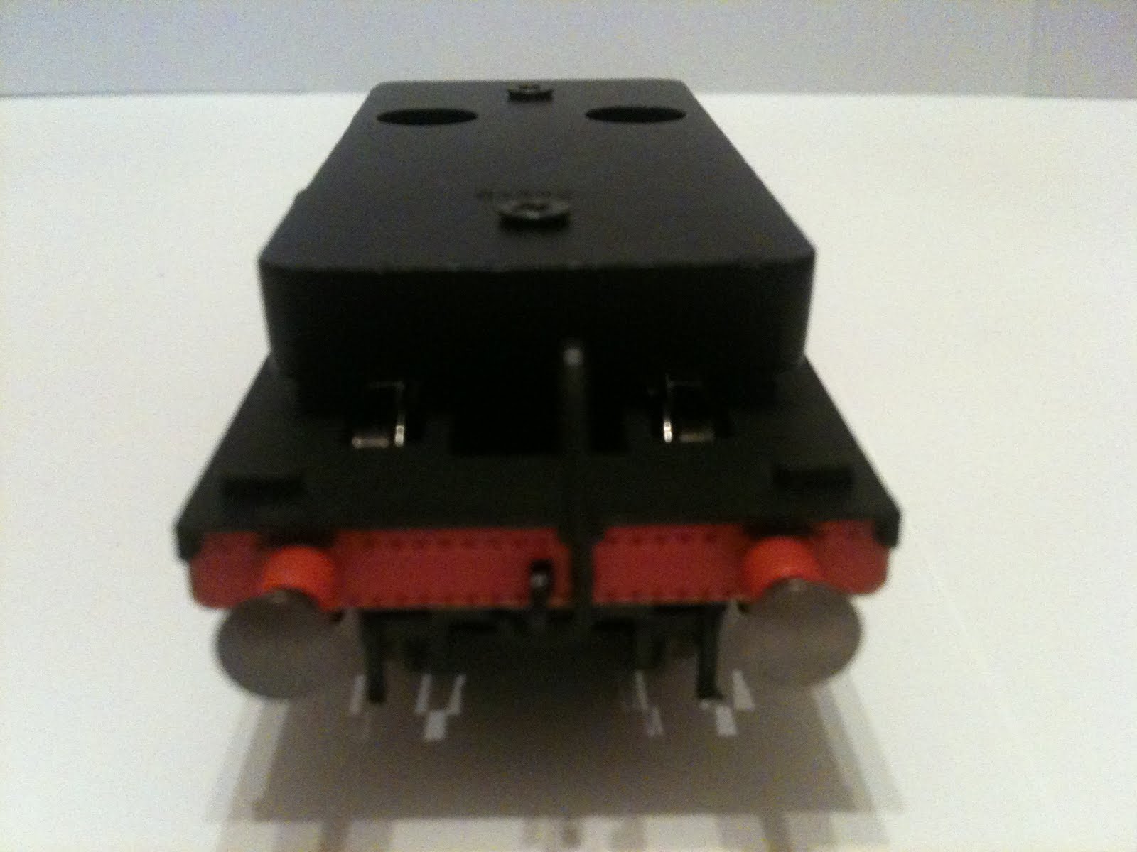 Upgarding Hornby Models: Hornby R2078 BR Mid-day Scot Train Pack ...