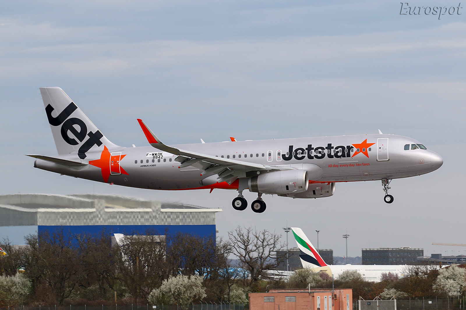 Airbus Hamburg Finkenwerder News: A320-232SL, Jetstar Japan, JA25JJ ...