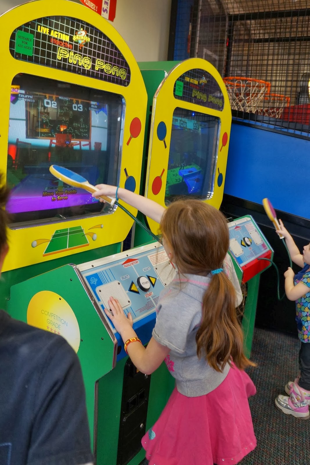 Evan and Lauren's Cool Blog: 2/19/13: Chuck E. Cheese's Let the Good ...